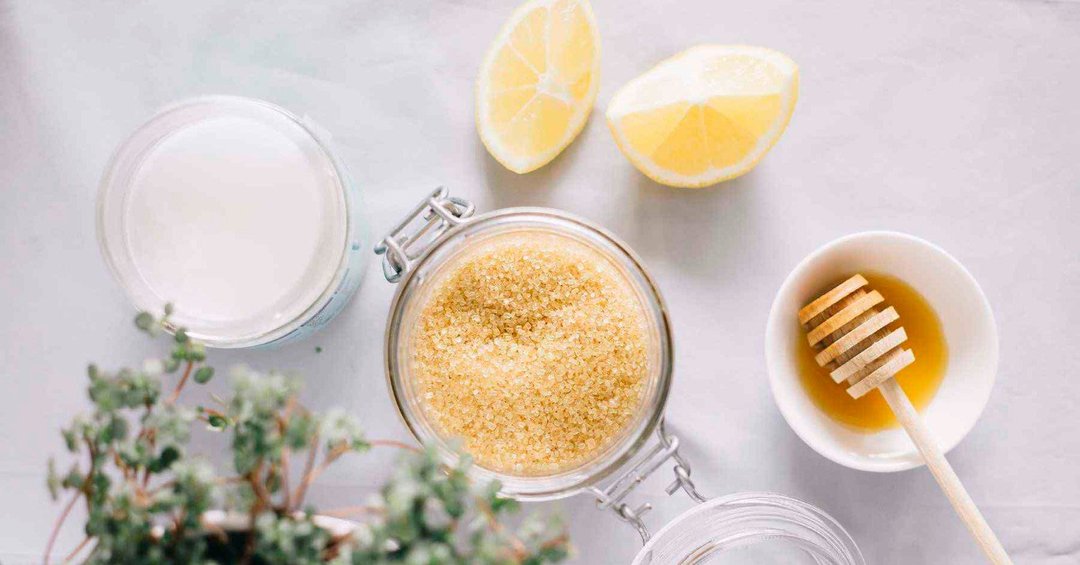 5 Lulur Alami untuk Memutihkan Kulit yang Bisa Diracik di Rumah