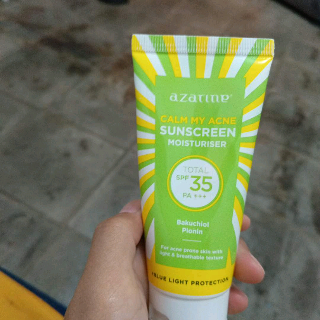 Azarine Cosmetic Calm My Acne Sunscreen Moisturizer - Beauty Review