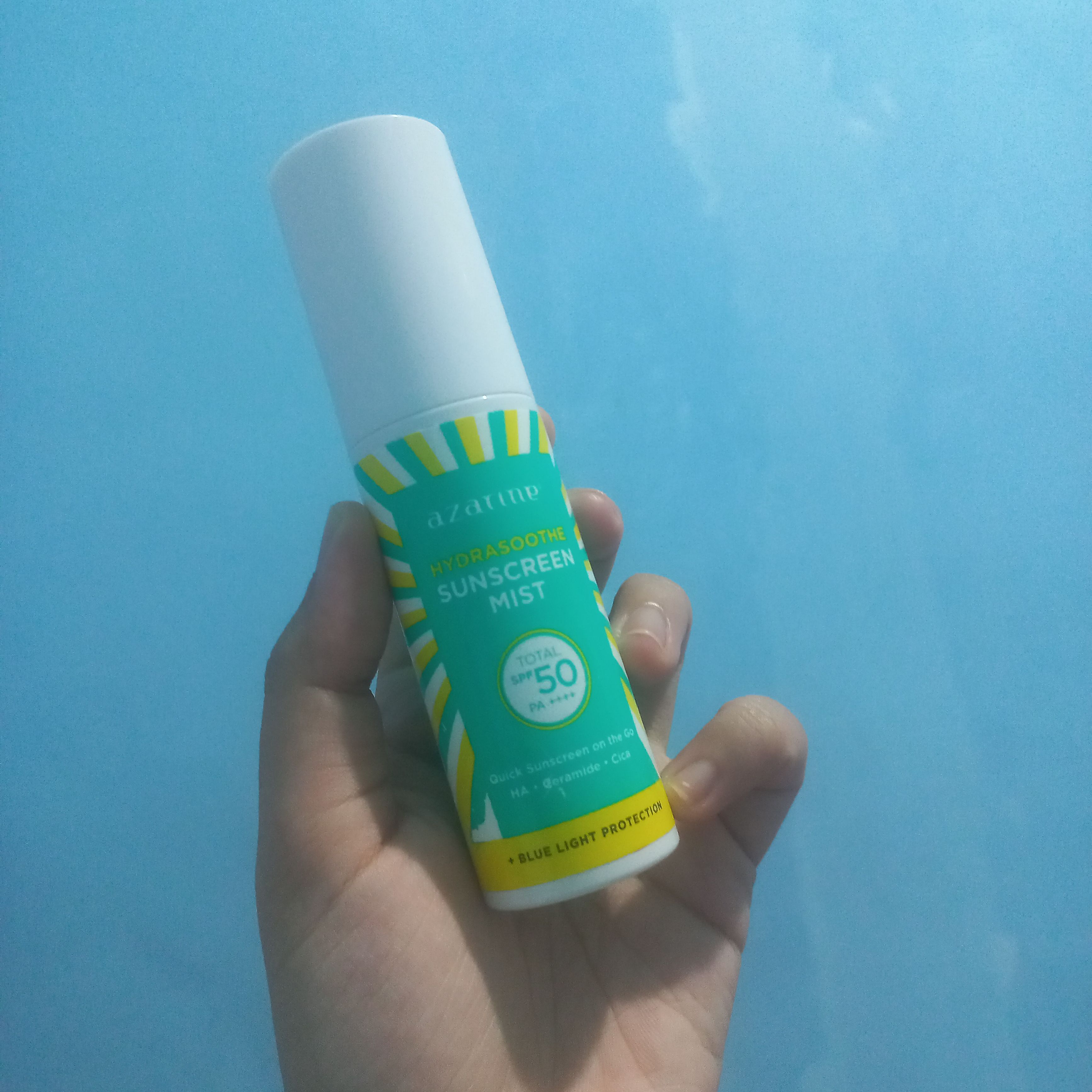 Azarine Cosmetics Hydrasoothe Sunscreen Mist - Beauty Review