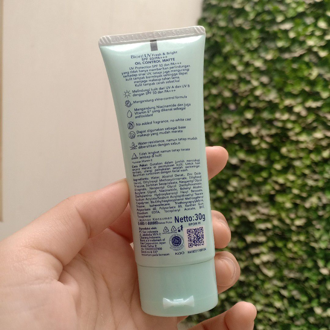 Biore UV Fresh & Bright Oil Control Matte - Beauty Review