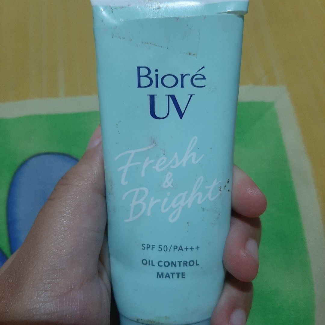 Biore UV Fresh & Bright Oil Control Matte - Beauty Review