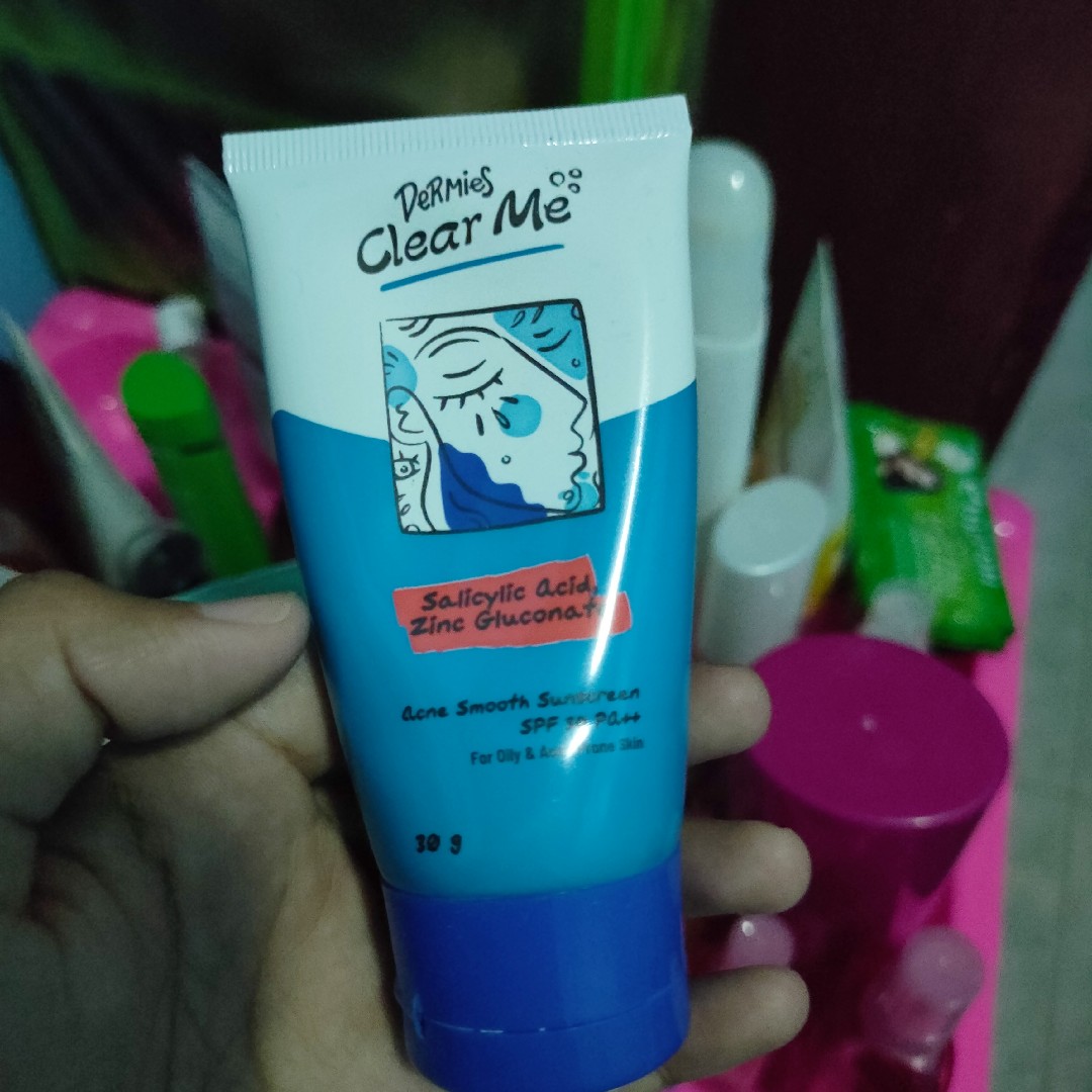 Dermies Clear Me Acne Smooth Sunscreen - Beauty Review
