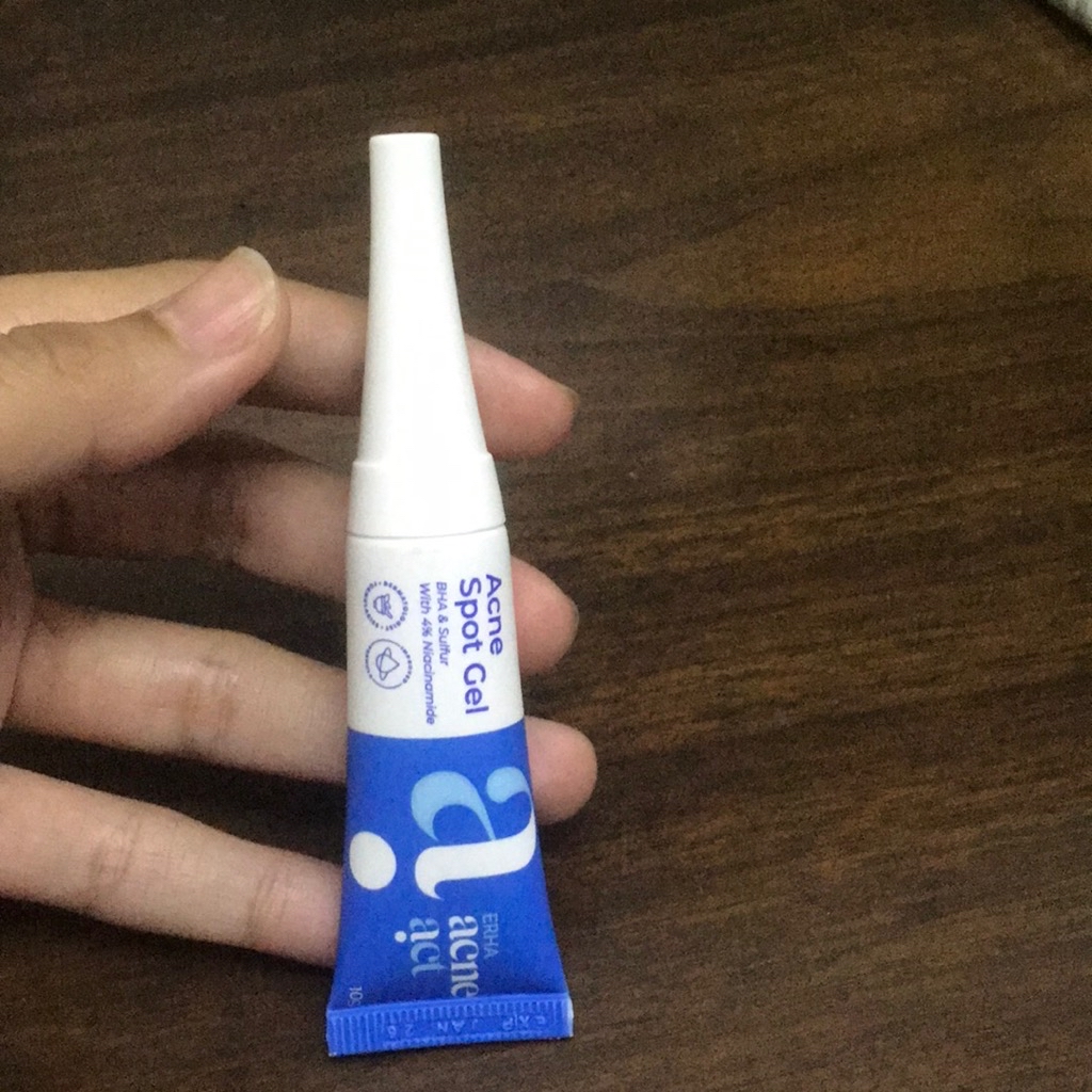ERHA Acneact Acne Spot Gel - Beauty Review
