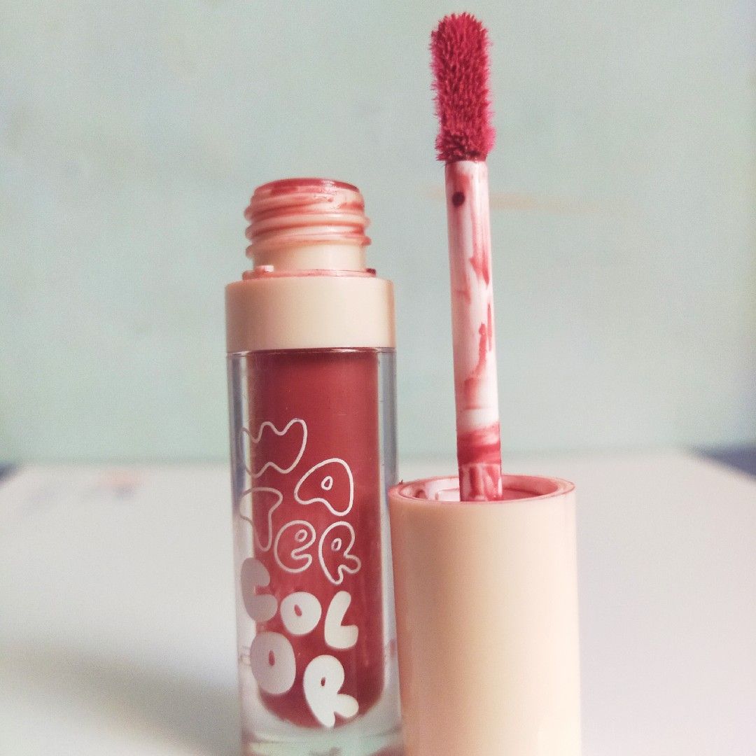 Emina Watercolor Lip Serum - Beauty Review