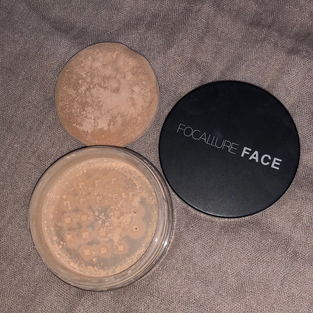 Focallure Loose Setting Powder - Beauty Review