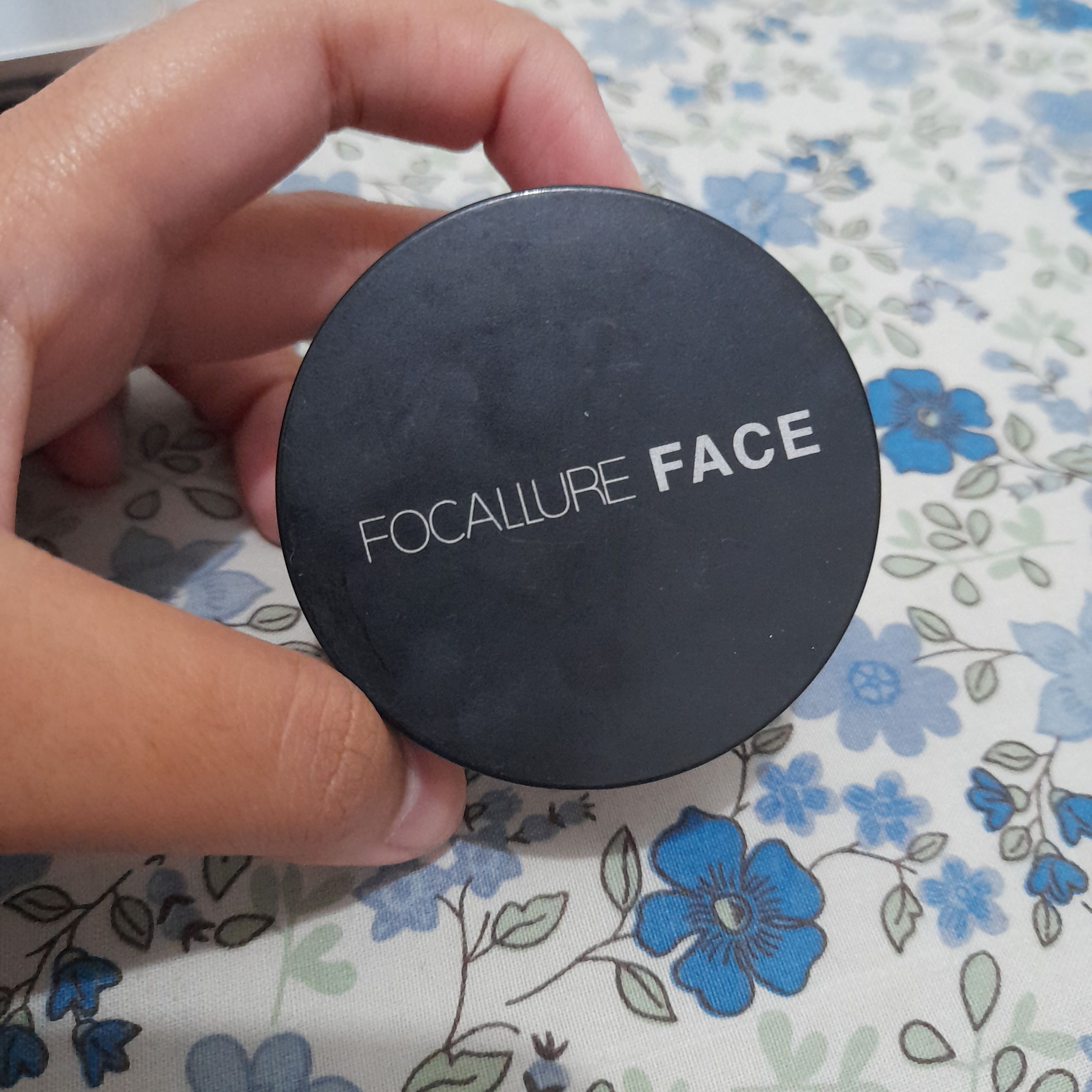 Focallure Loose Setting Powder - Beauty Review