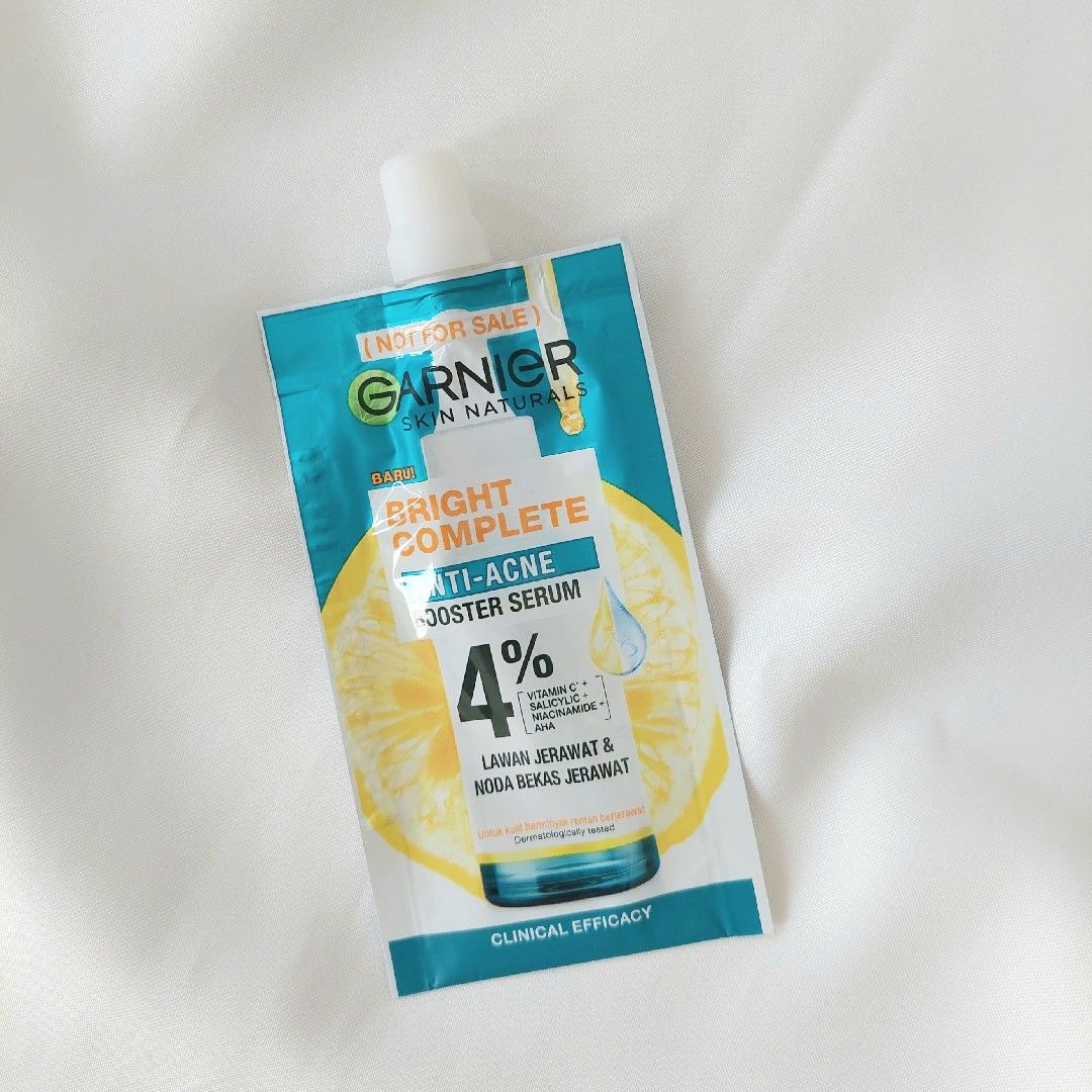 Garnier Bright Complete Anti Acne Booster Serum - Beauty Review