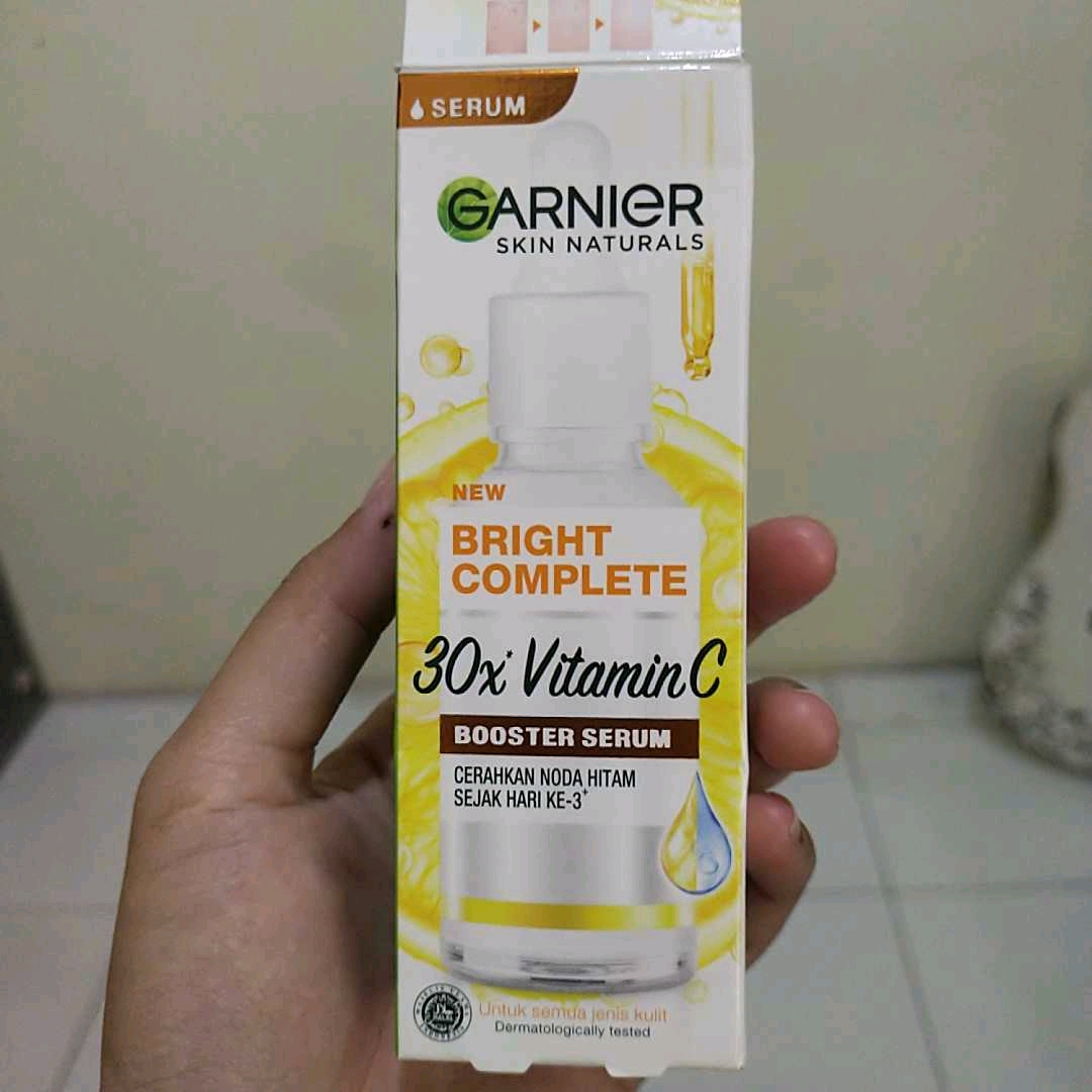 Garnier Bright Complete Vitamin C Serum - Beauty Review