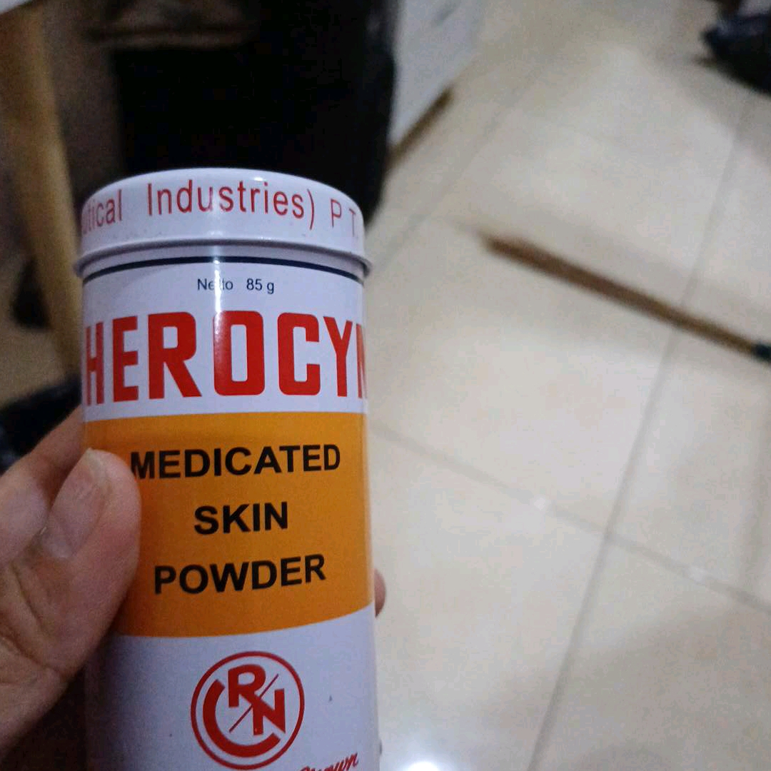 HEROCYN Medicated Skin Powder - Beauty Review