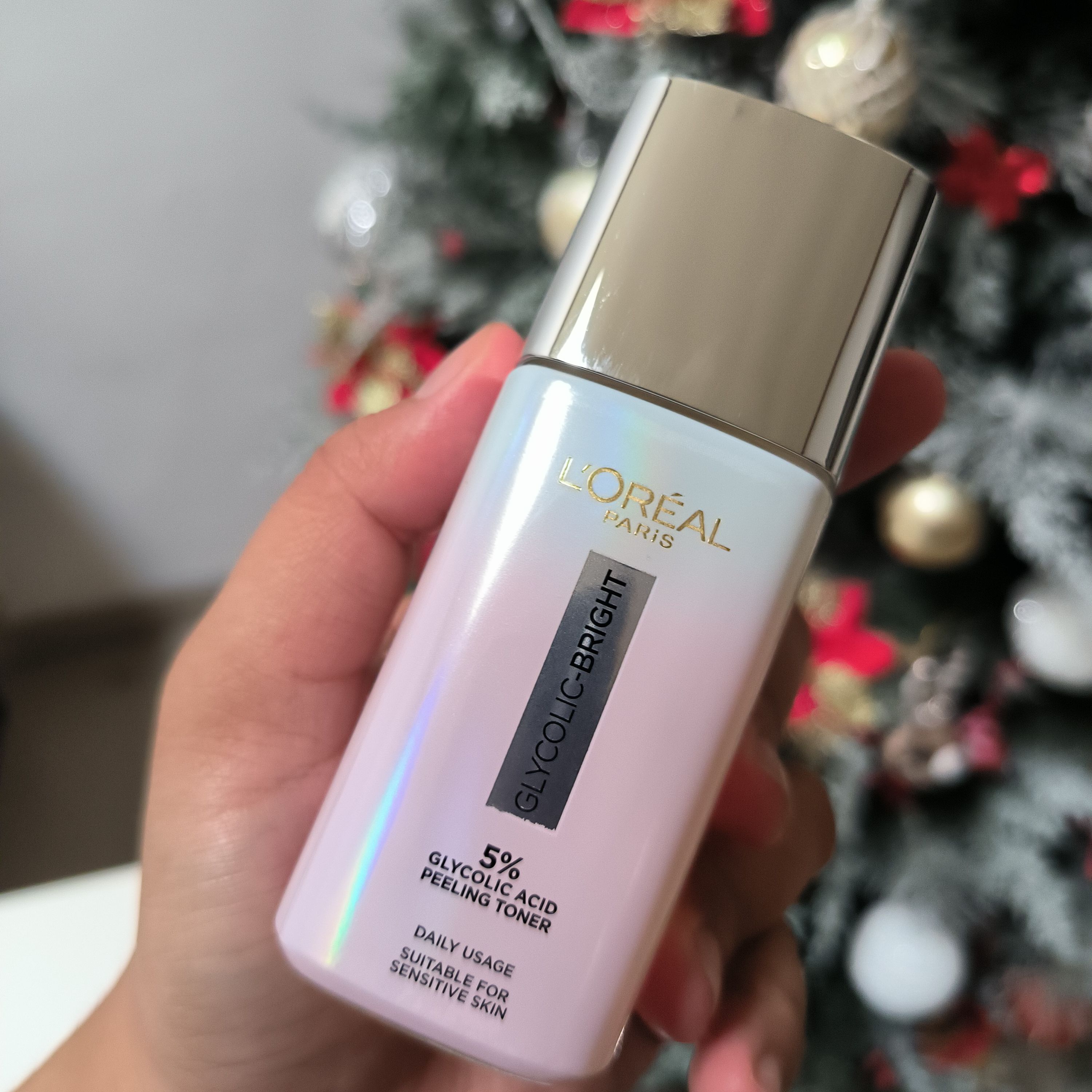 L'Oreal Paris Glycolic Bright Peeling Toner - Beauty Review
