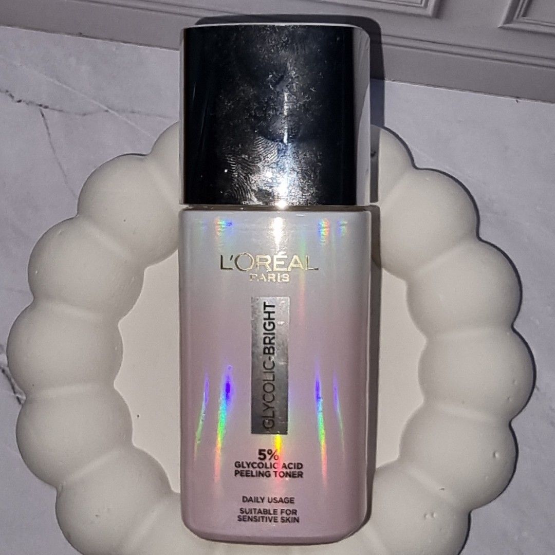 L'Oreal Paris Glycolic Bright Peeling Toner - Beauty Review