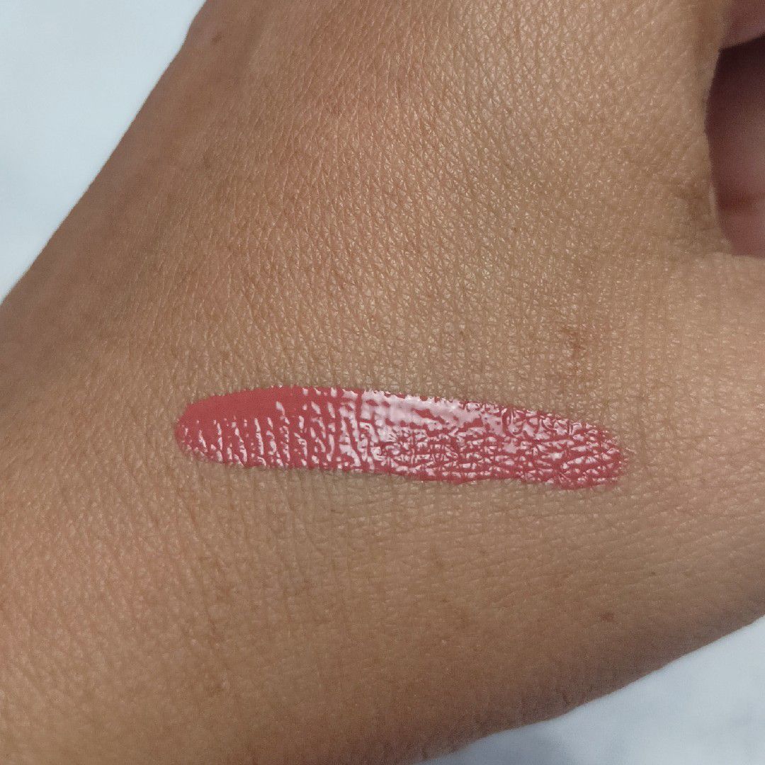 Lumecolors Velvet Lip Coat - Beauty Review
