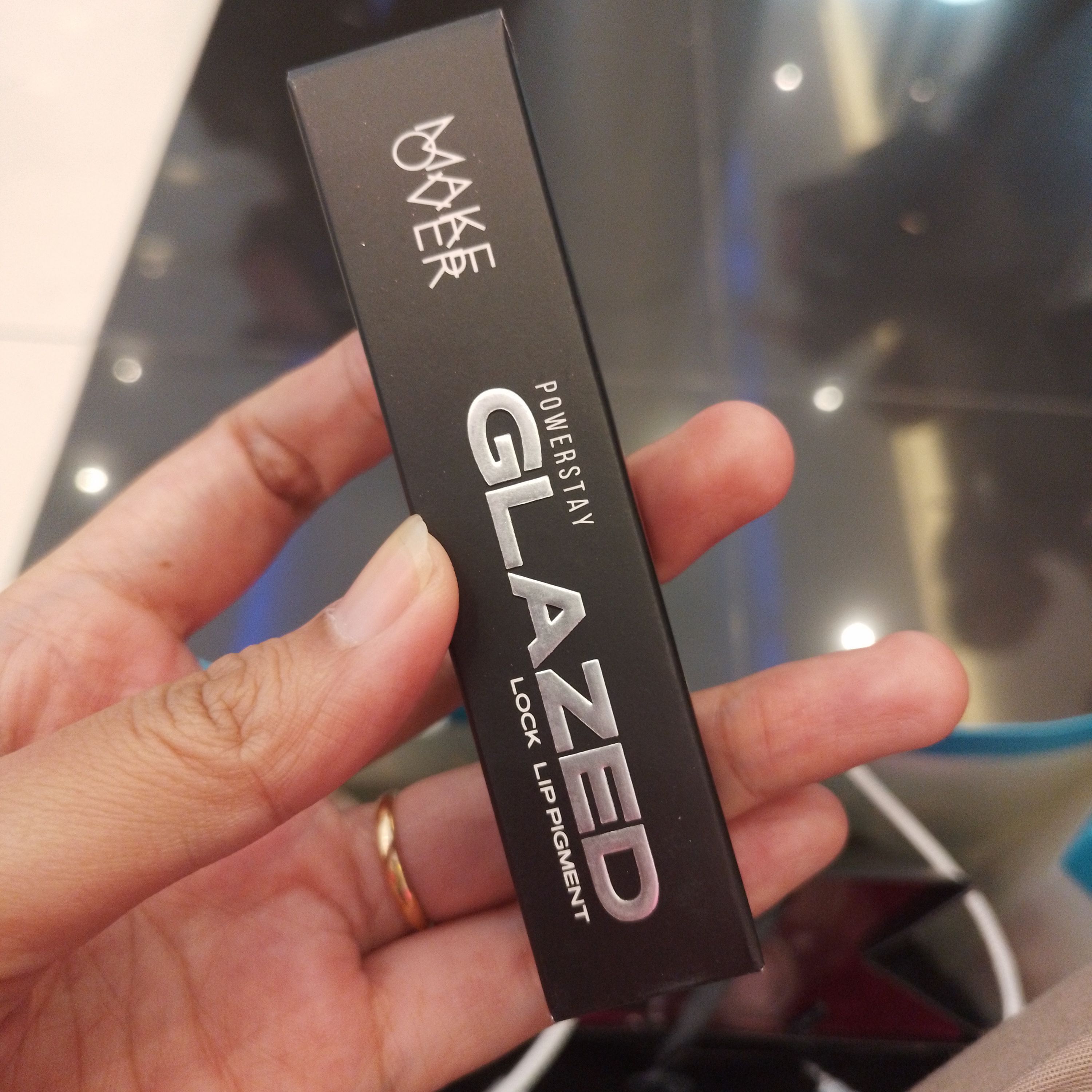 Make Over Powerstay Glazed Lock Lip Pigment - Beauty Review