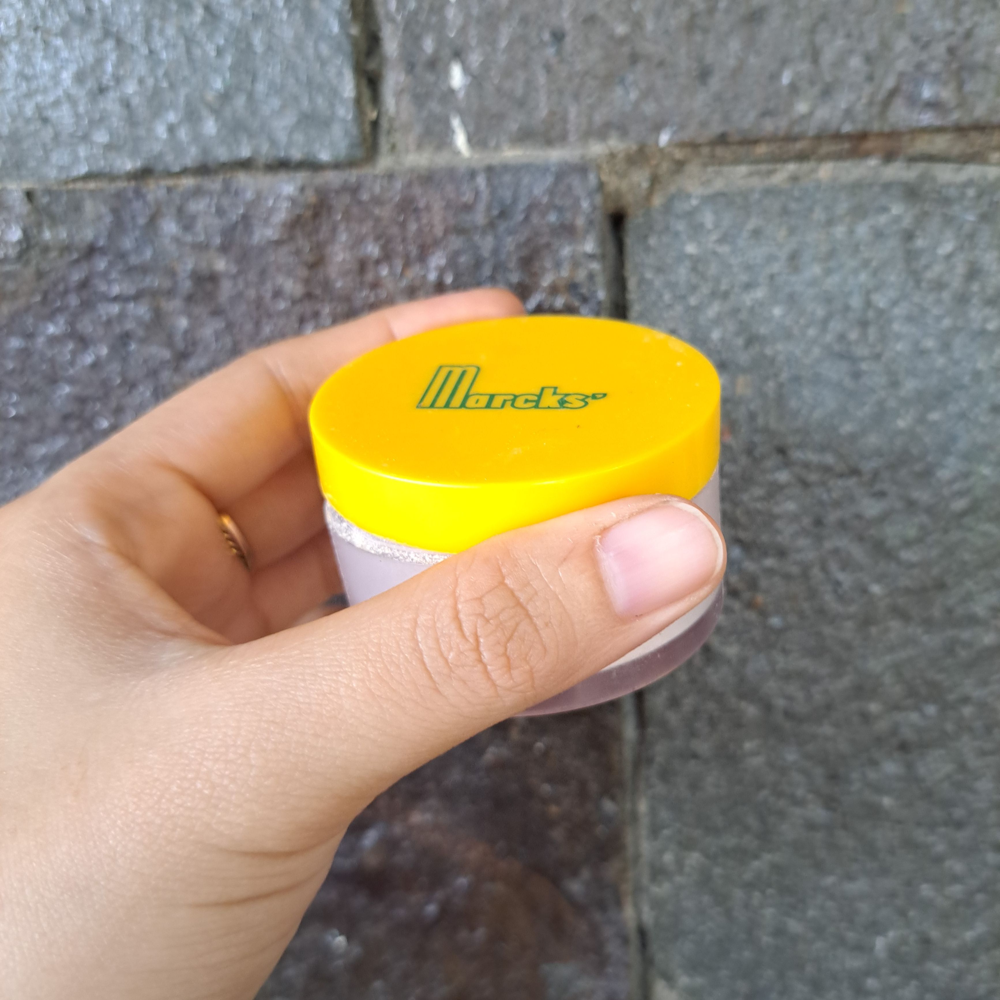 Marcks Bedak Beauty Powder - Beauty Review