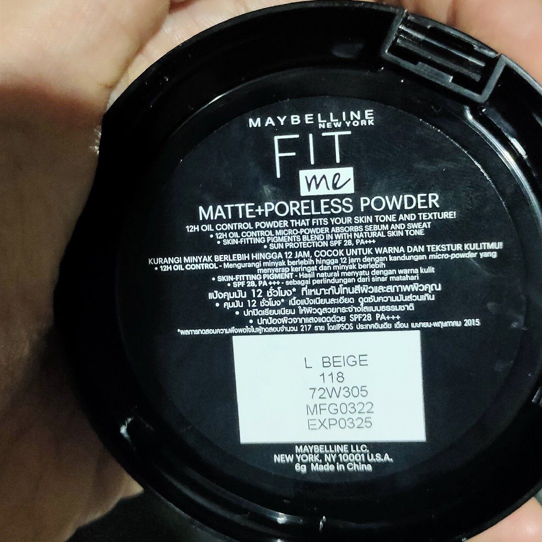 Maybelline Fit Me! 12H Oil Control Powder - Beauty Review