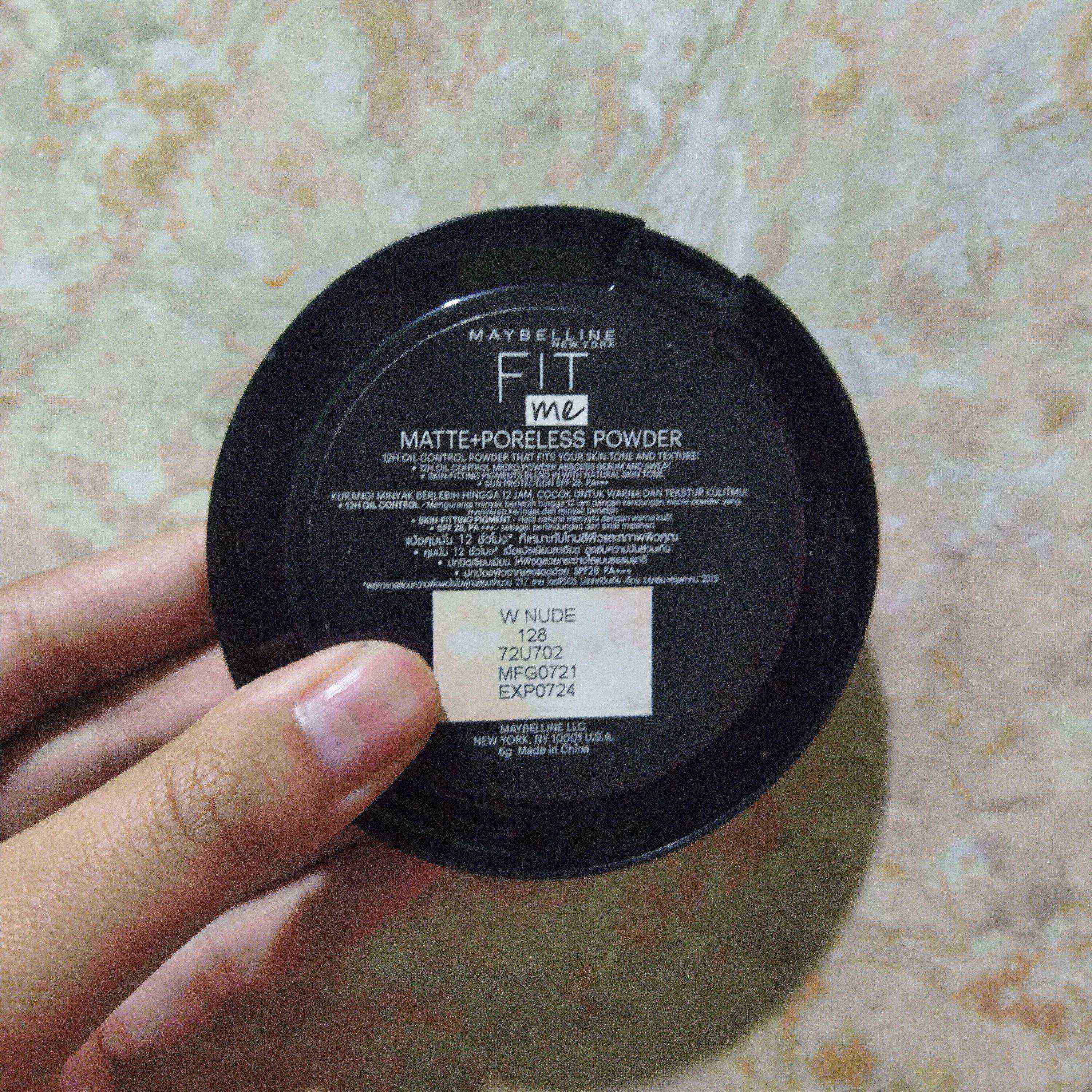 Maybelline Fit Me! 12H Oil Control Powder - Beauty Review