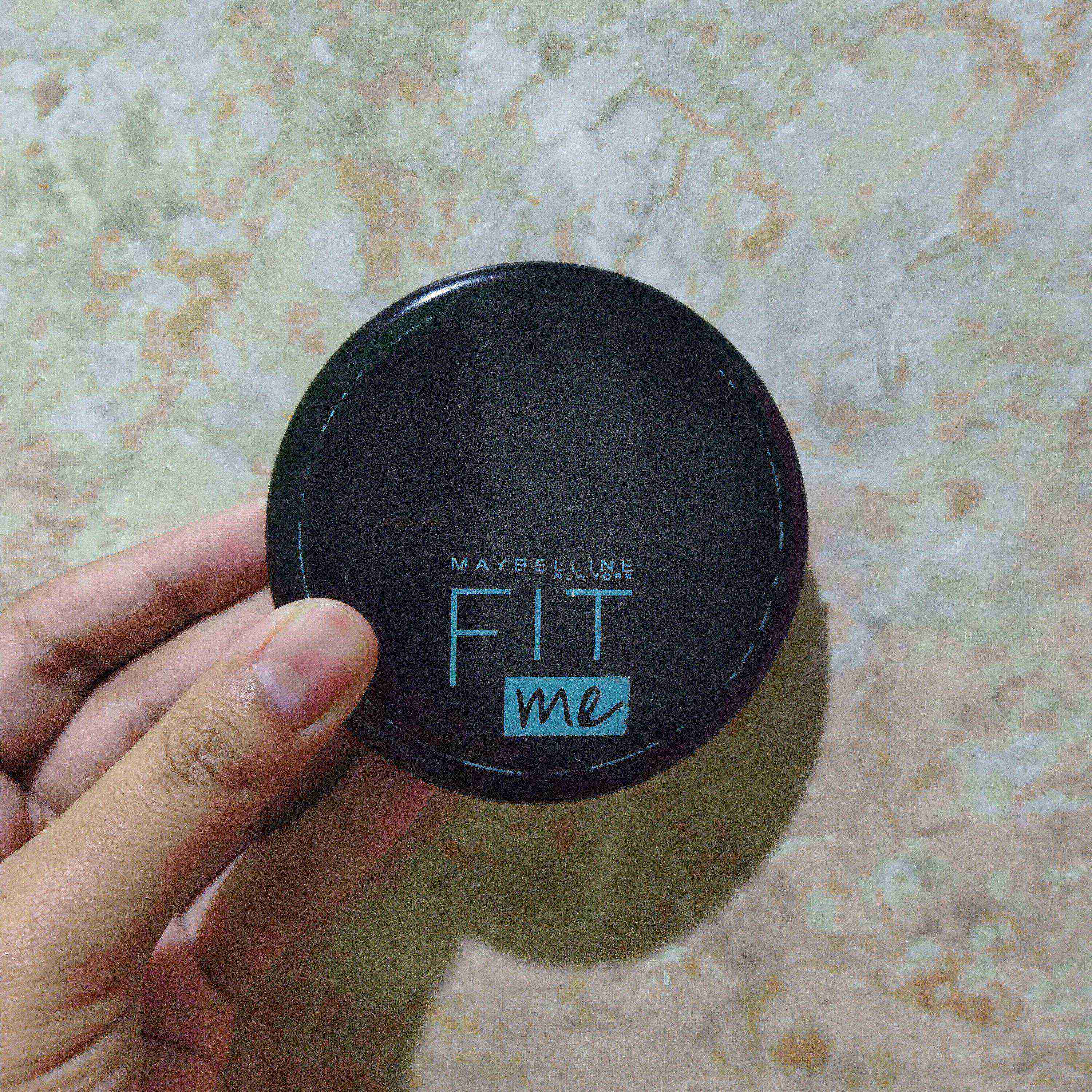 Maybelline Fit Me! 12H Oil Control Powder - Beauty Review