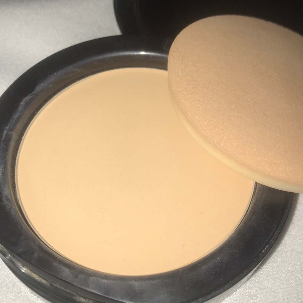 Maybelline Fit Me! 12H Oil Control Powder - Beauty Review