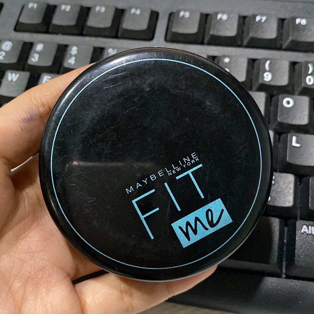 Maybelline Fit Me! 12H Oil Control Powder - Beauty Review