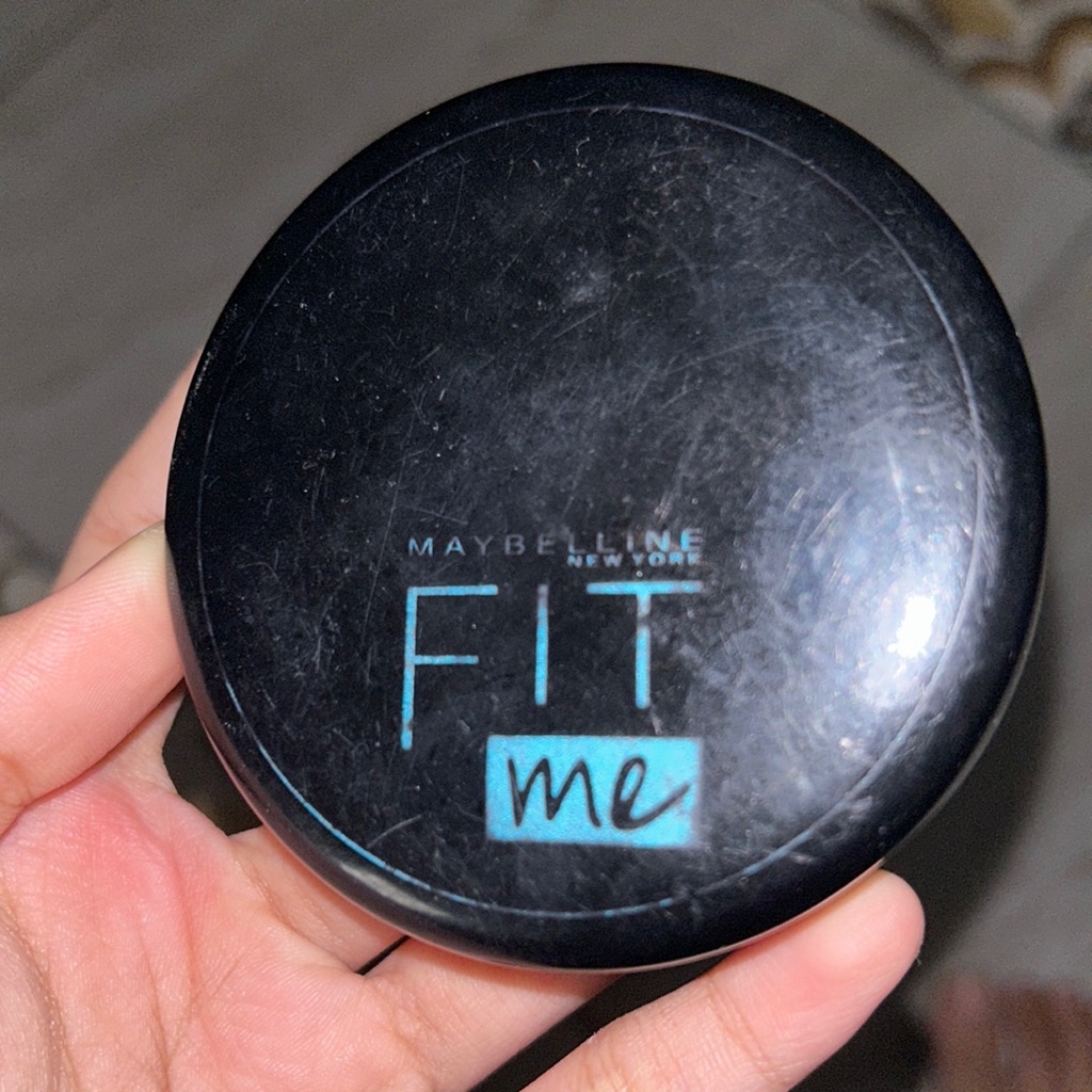 Maybelline Fit Me! 12H Oil Control Powder - Beauty Review