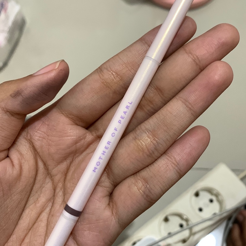 Mother of Pearl Browgraphy Angled Precision Brow Pen - Beauty Review