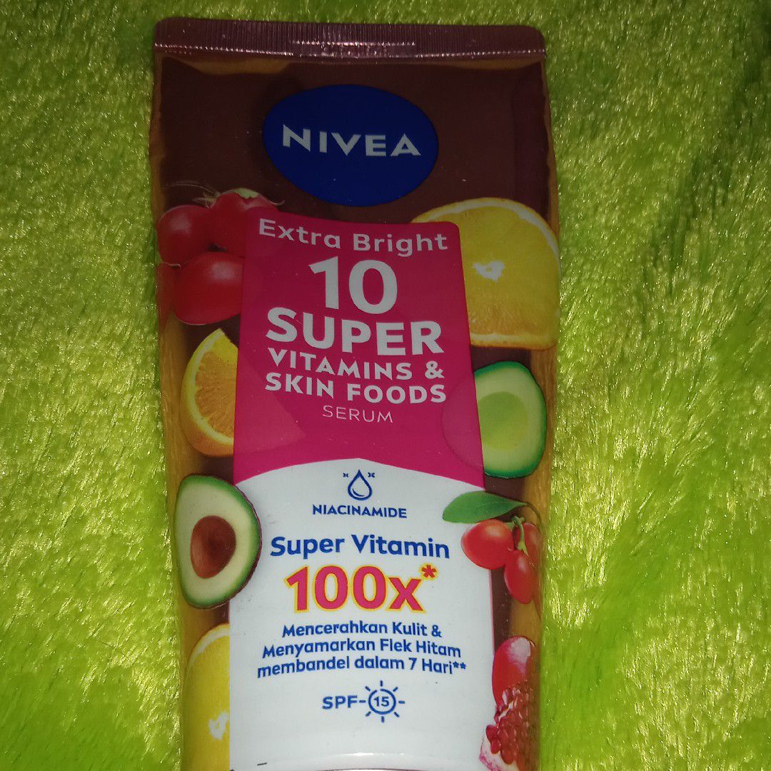 NIVEA Extra Bright 10 Super Vitamin & Skin Foods - Beauty Review