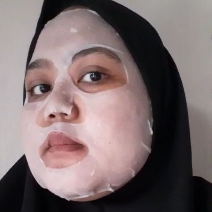 NPURE Licorice Ultra Light Complete Face Essence Sheet Mask - Beauty Review