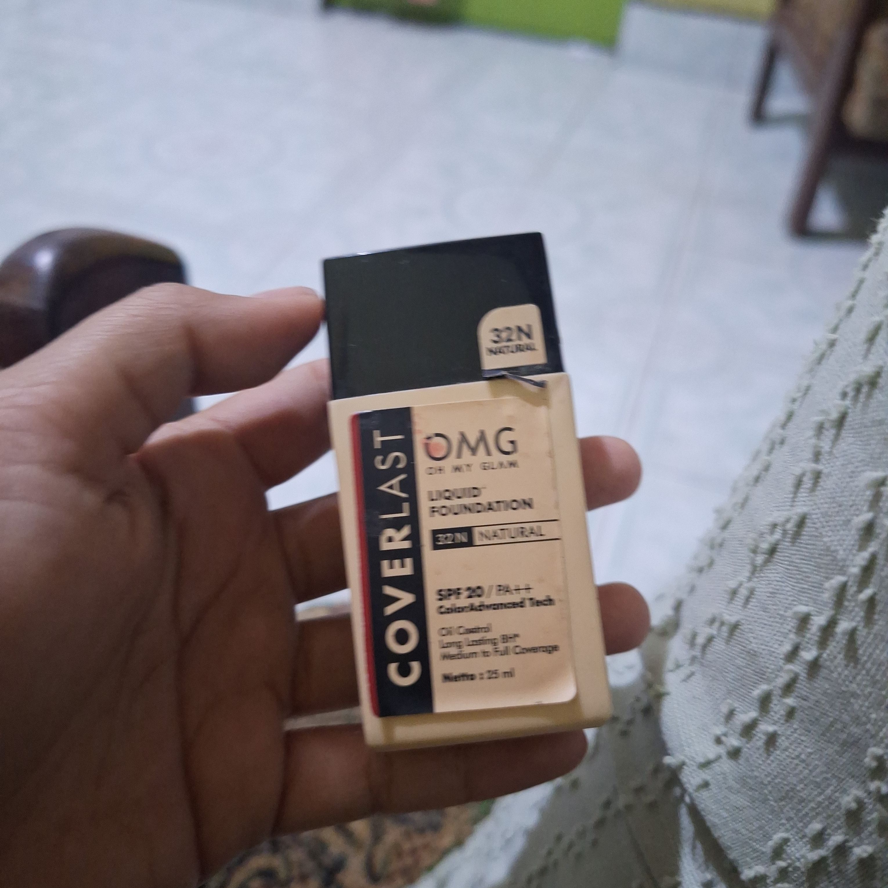 OMG Coverlast Liquid Foundation - Beauty Review