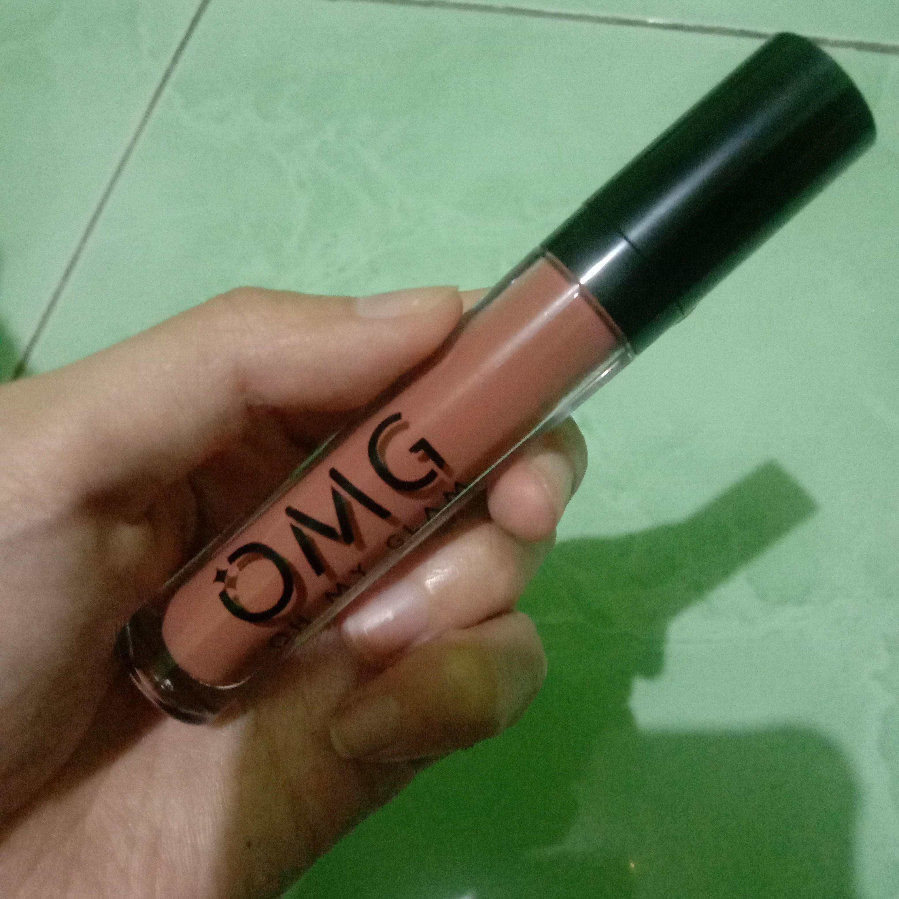 OMG Oh My Glam Matte Kiss Lip Cream - Beauty Review