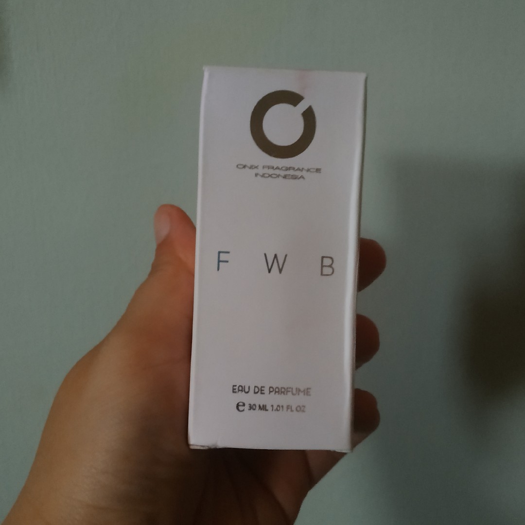 Onix FWB - Beauty Review