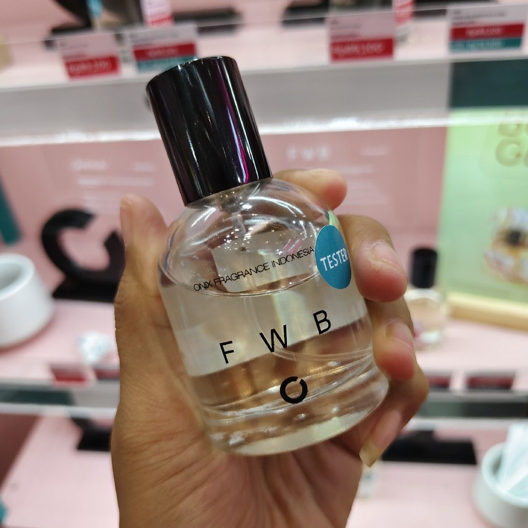 Onix FWB - Beauty Review