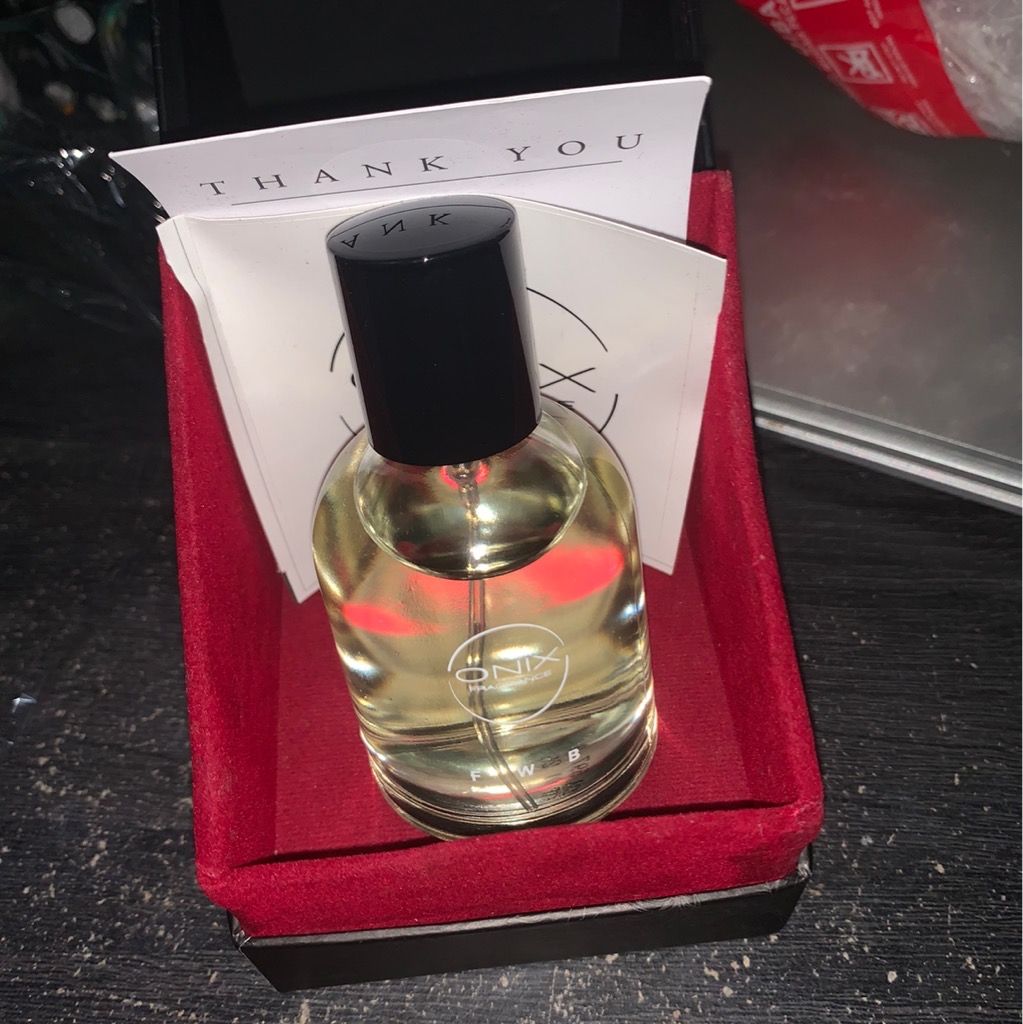 Onix FWB - Beauty Review