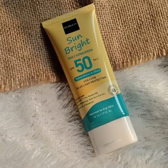 Scarlett Scarlett Sun Bright Daily Sunscreen SPF 50 PA+++ - Beauty Review