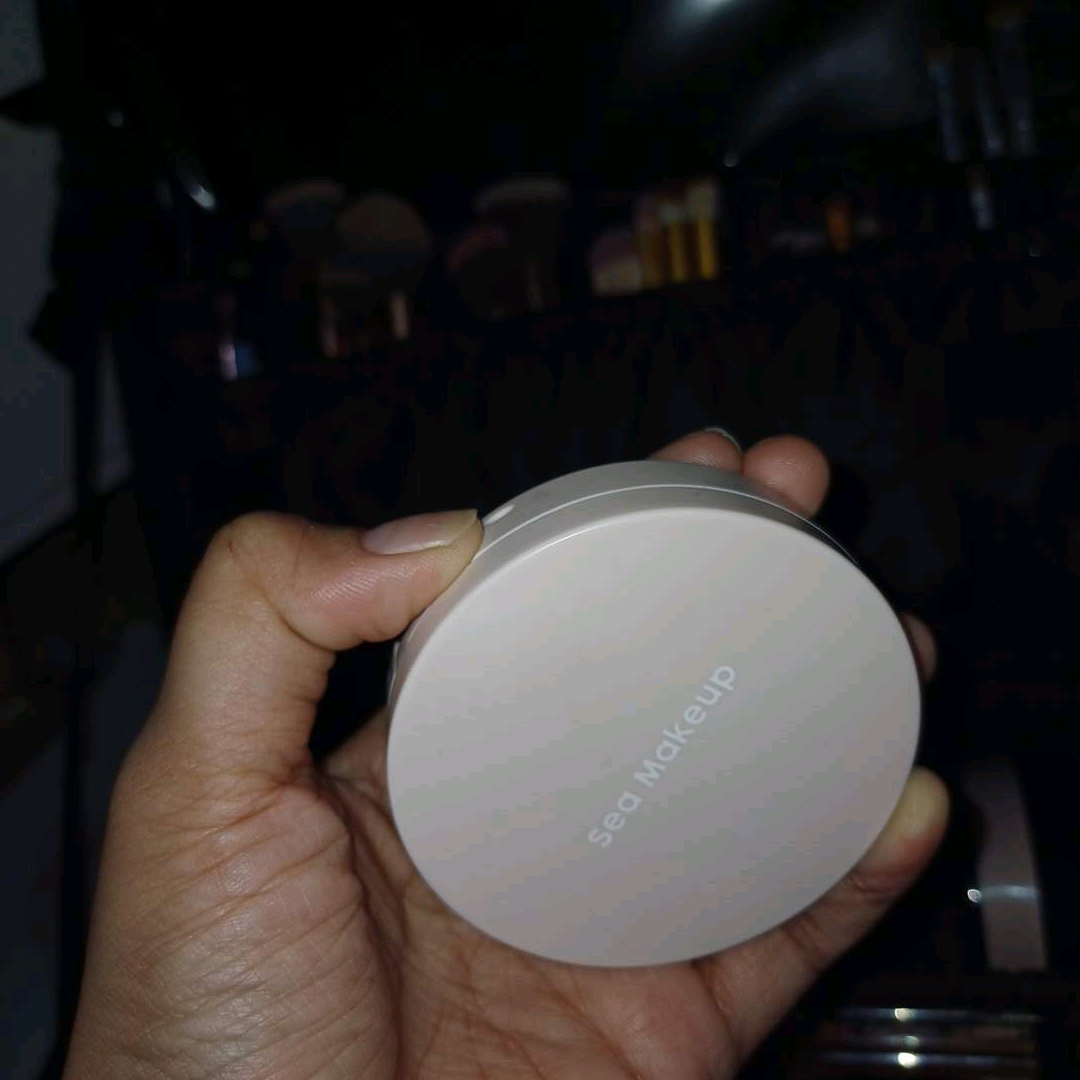 Sea Makeup Acne Cover & Smooth Two Way Cake Pressed Powder - Beauty Review