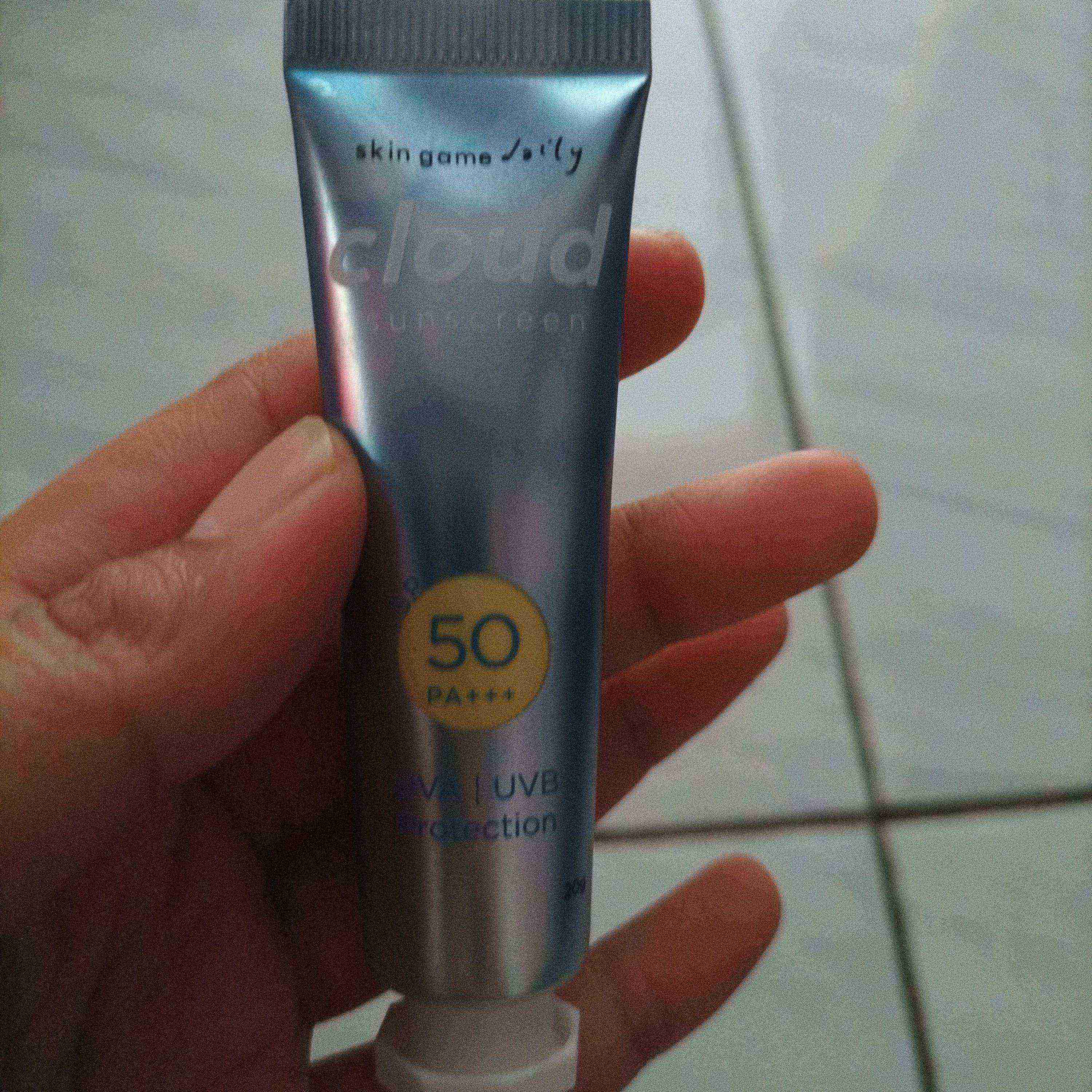 Skin Game Cloud Sunscreen - Beauty Review