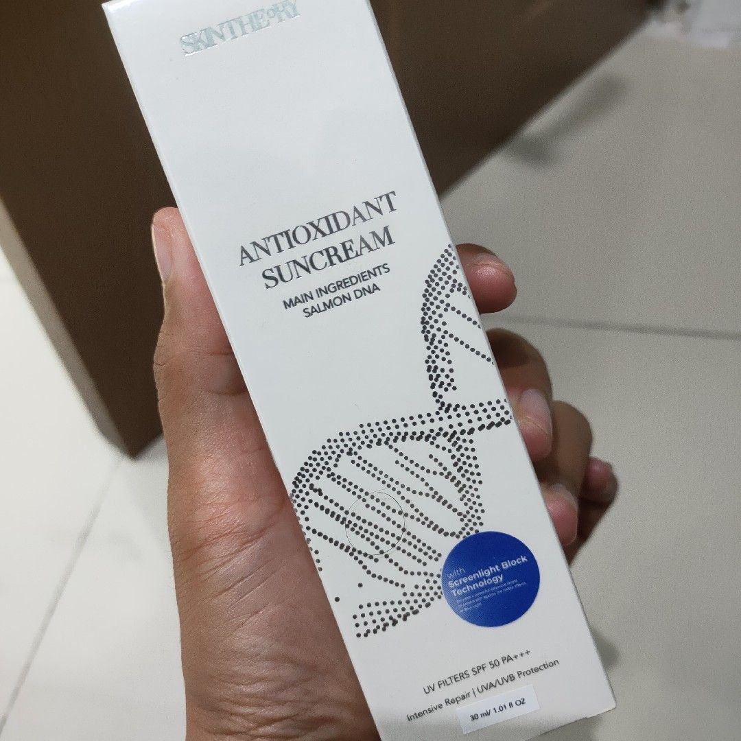 Skin Theory Multi Use Spray - Beauty Review