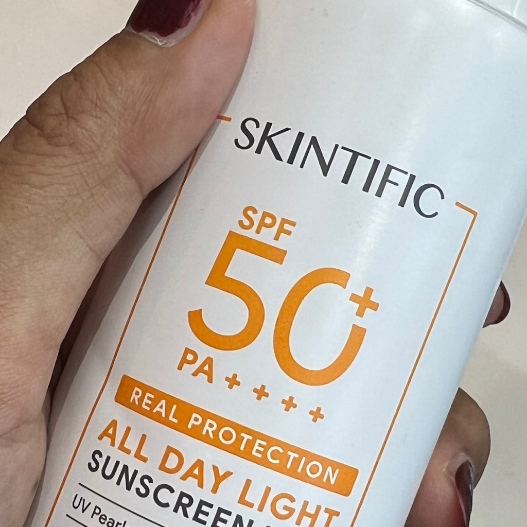 Skintific All Day Light Sunscreen Mist - Beauty Review