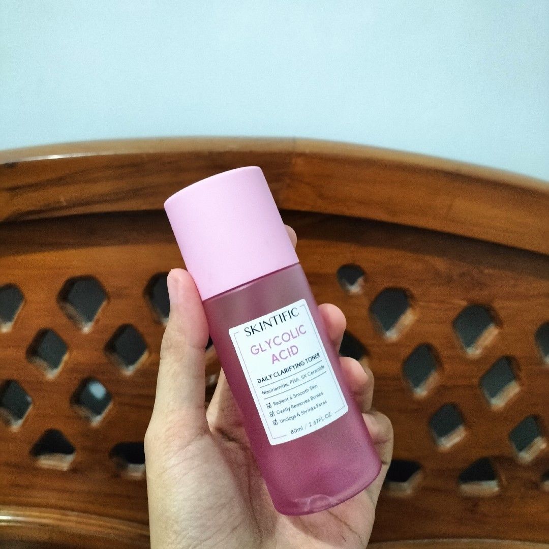 Skintific Glycolic Acid Daily Clarifying Toner - Beauty Review
