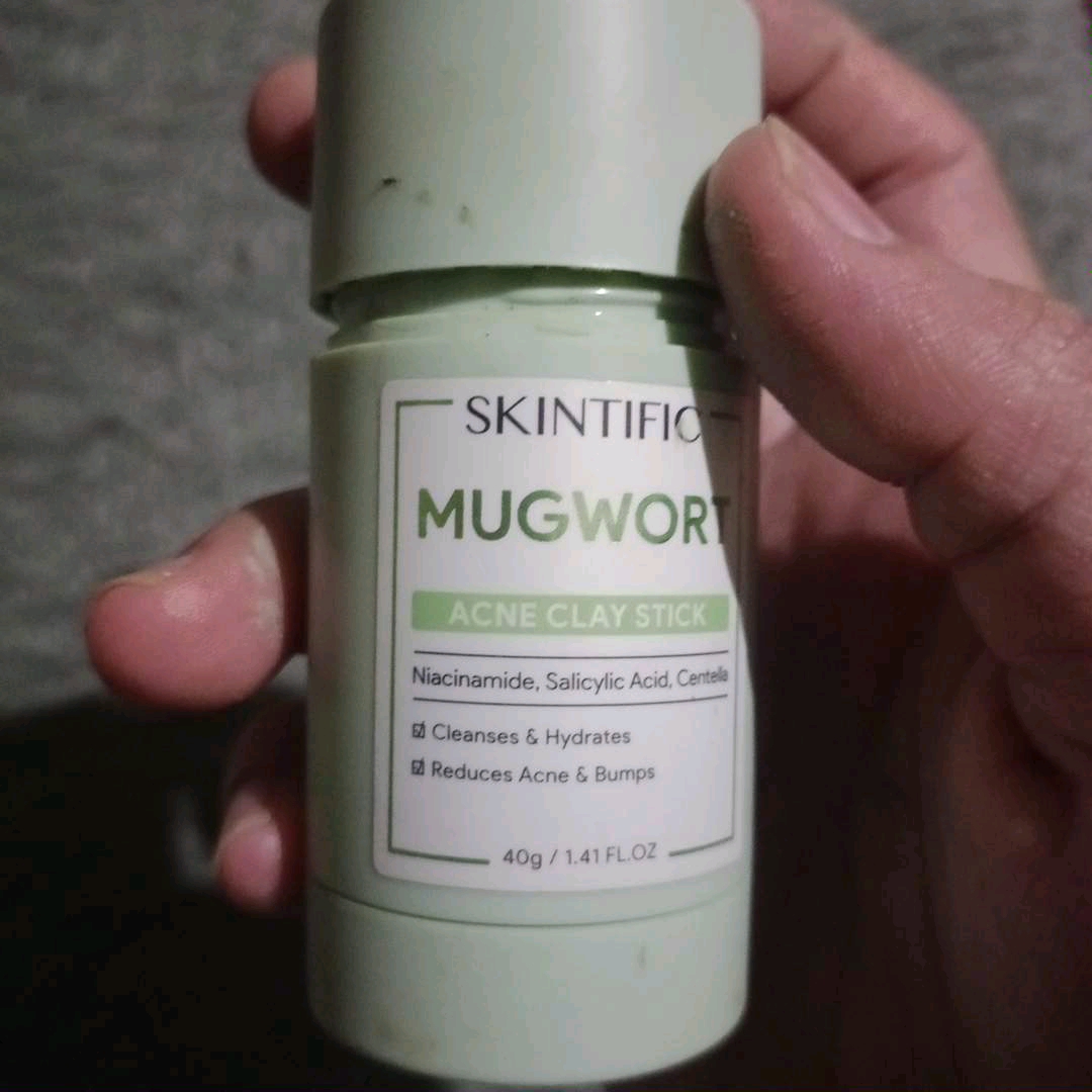 Skintific Mugwort Acne Clay Stick - Beauty Review