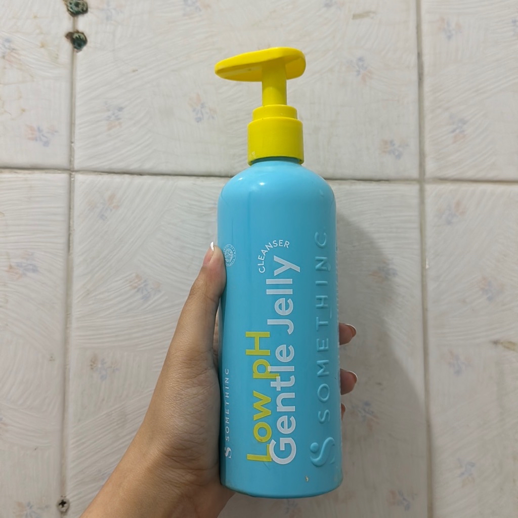 Somethinc Low pH Gentle Jelly Cleanser - Beauty Review