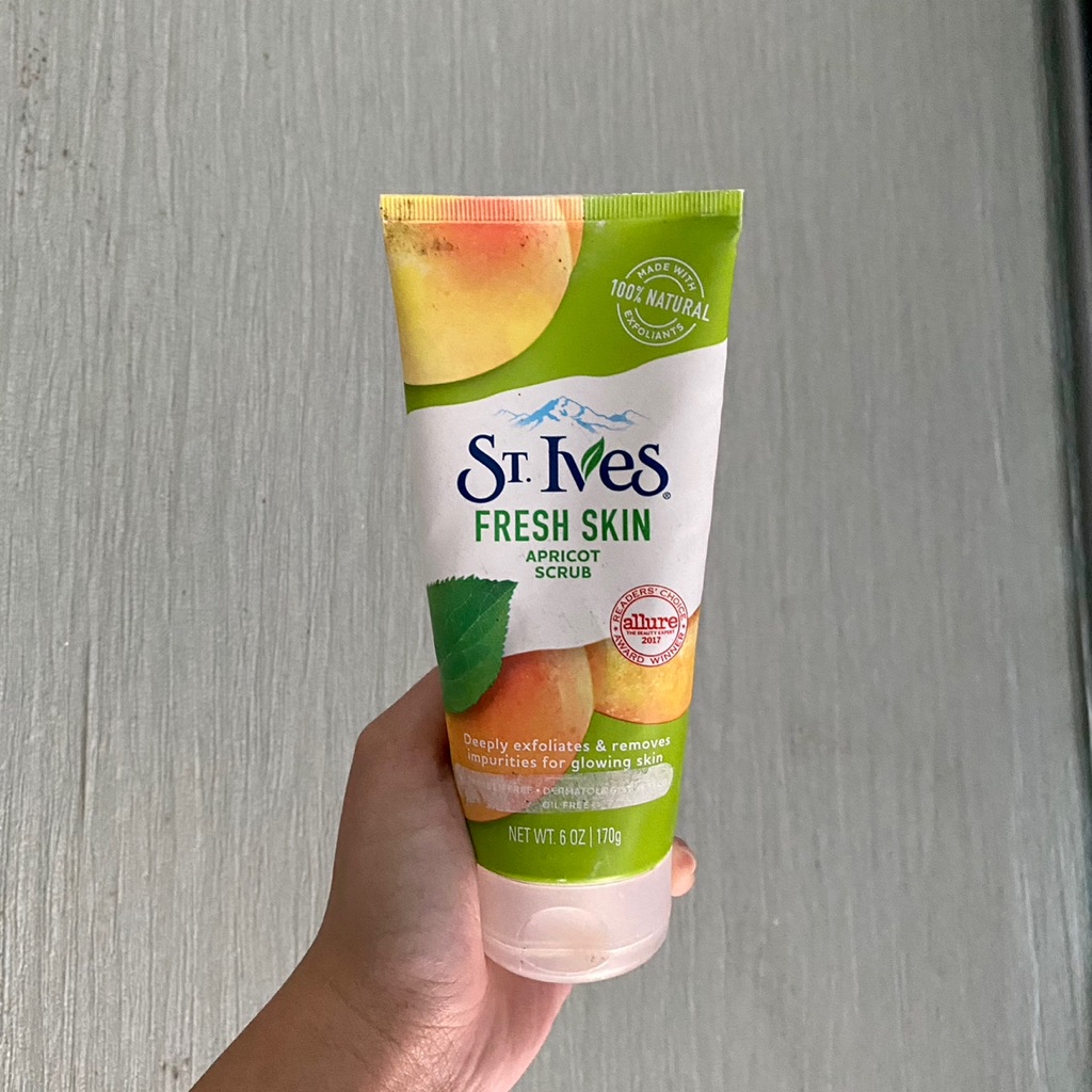 St. Ives Fresh Skin Apricot Scrub - Beauty Review