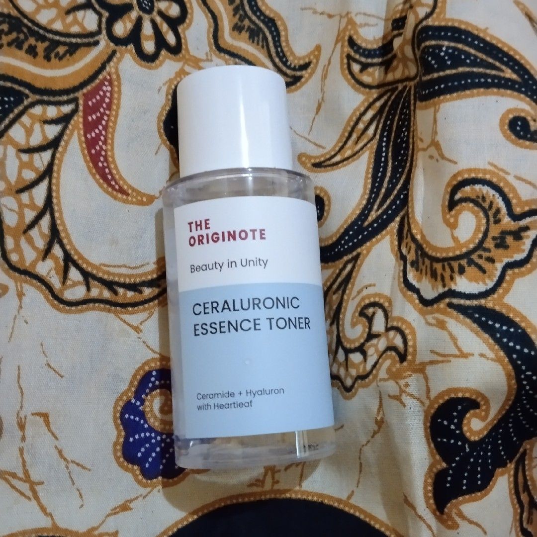 The Originote Ceraluronic Essence Toner - Beauty Review