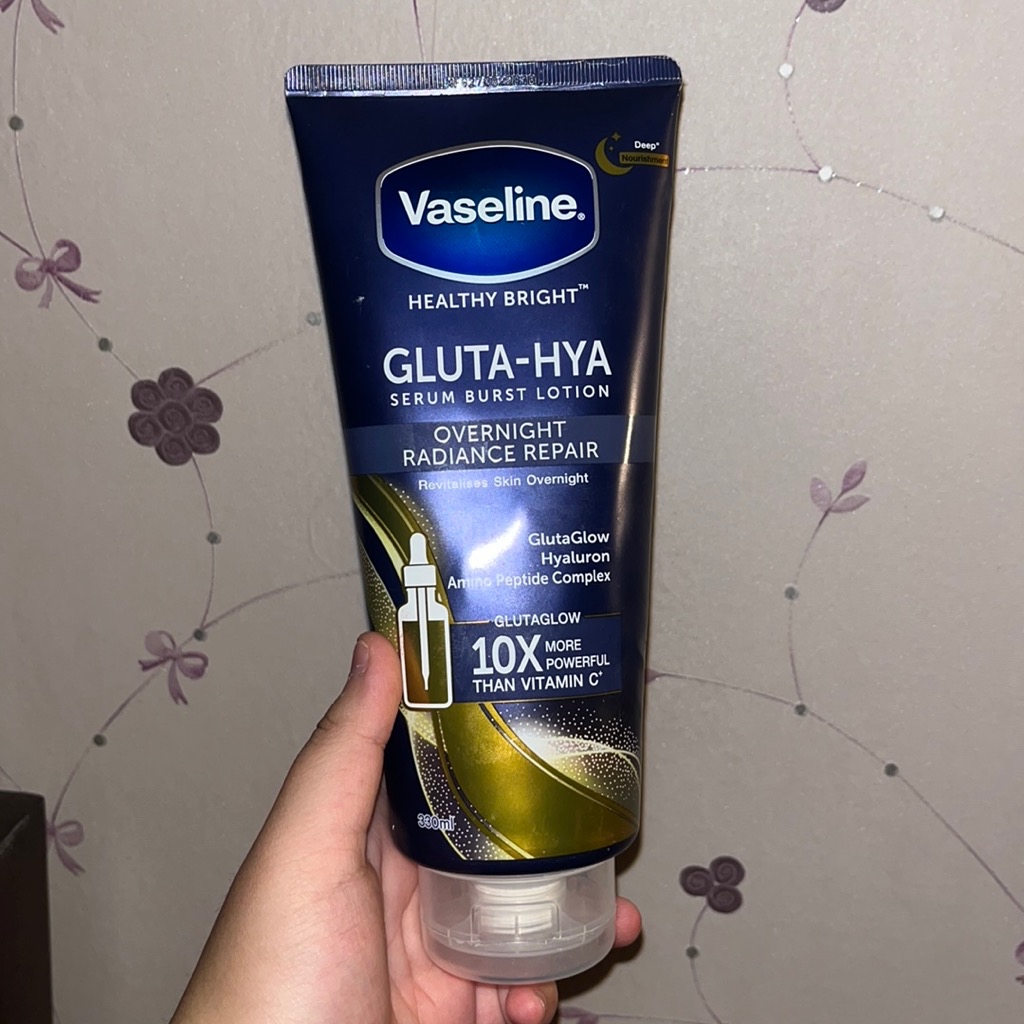 Vaseline Healthy Bright Gluta-Hya Overnight Radiance Repair - Beauty Review