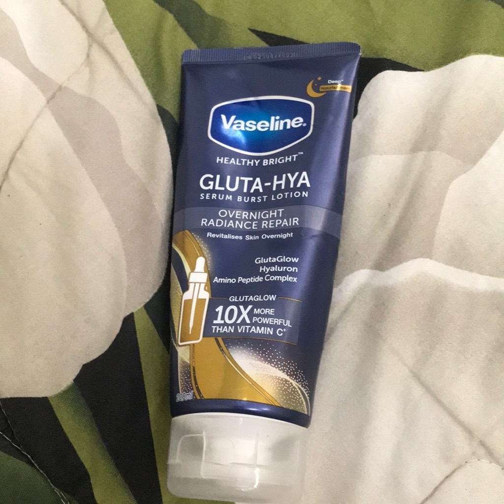 Vaseline Healthy Bright Gluta-Hya Overnight Radiance Repair - Beauty Review