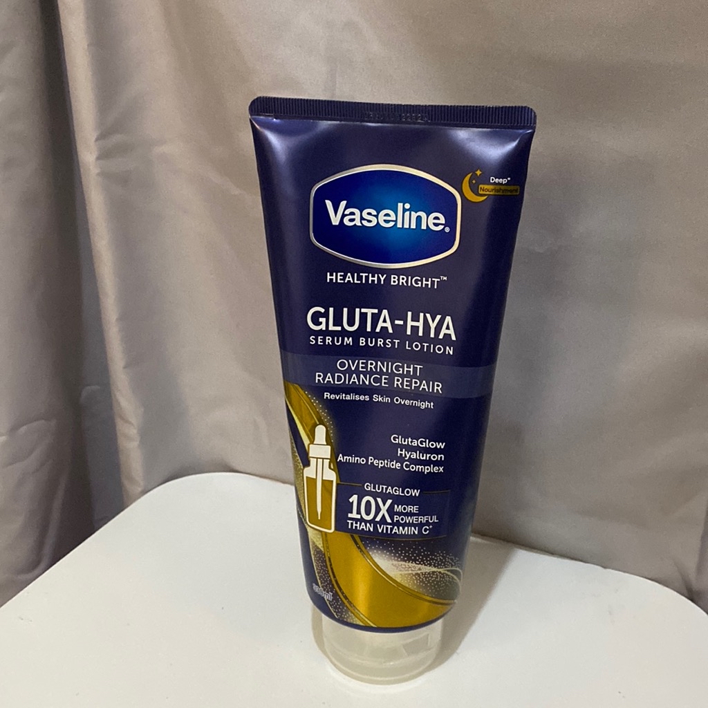 Vaseline Healthy Bright Gluta-Hya Overnight Radiance Repair - Beauty Review