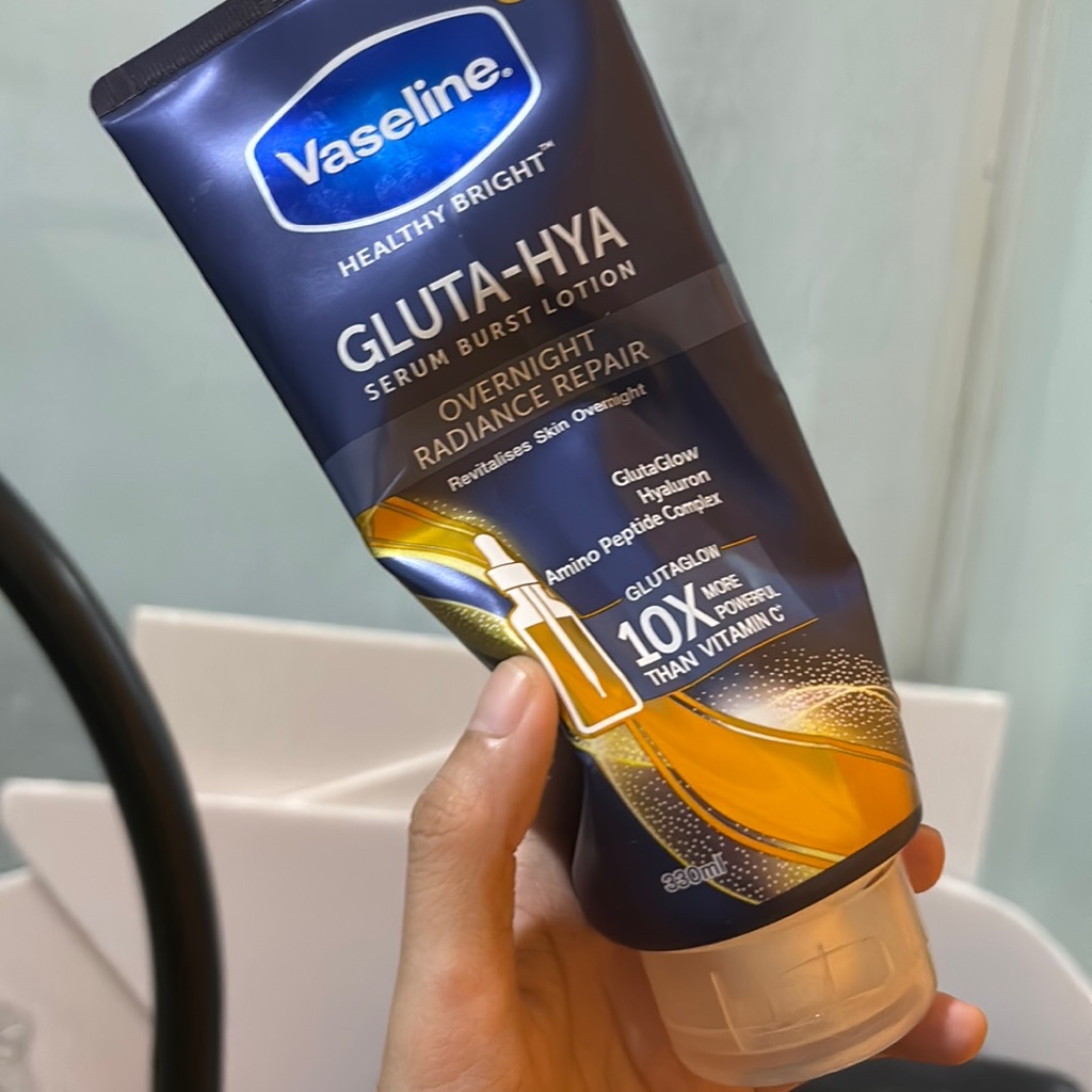 Vaseline Healthy Bright Gluta-Hya Overnight Radiance Repair - Beauty Review