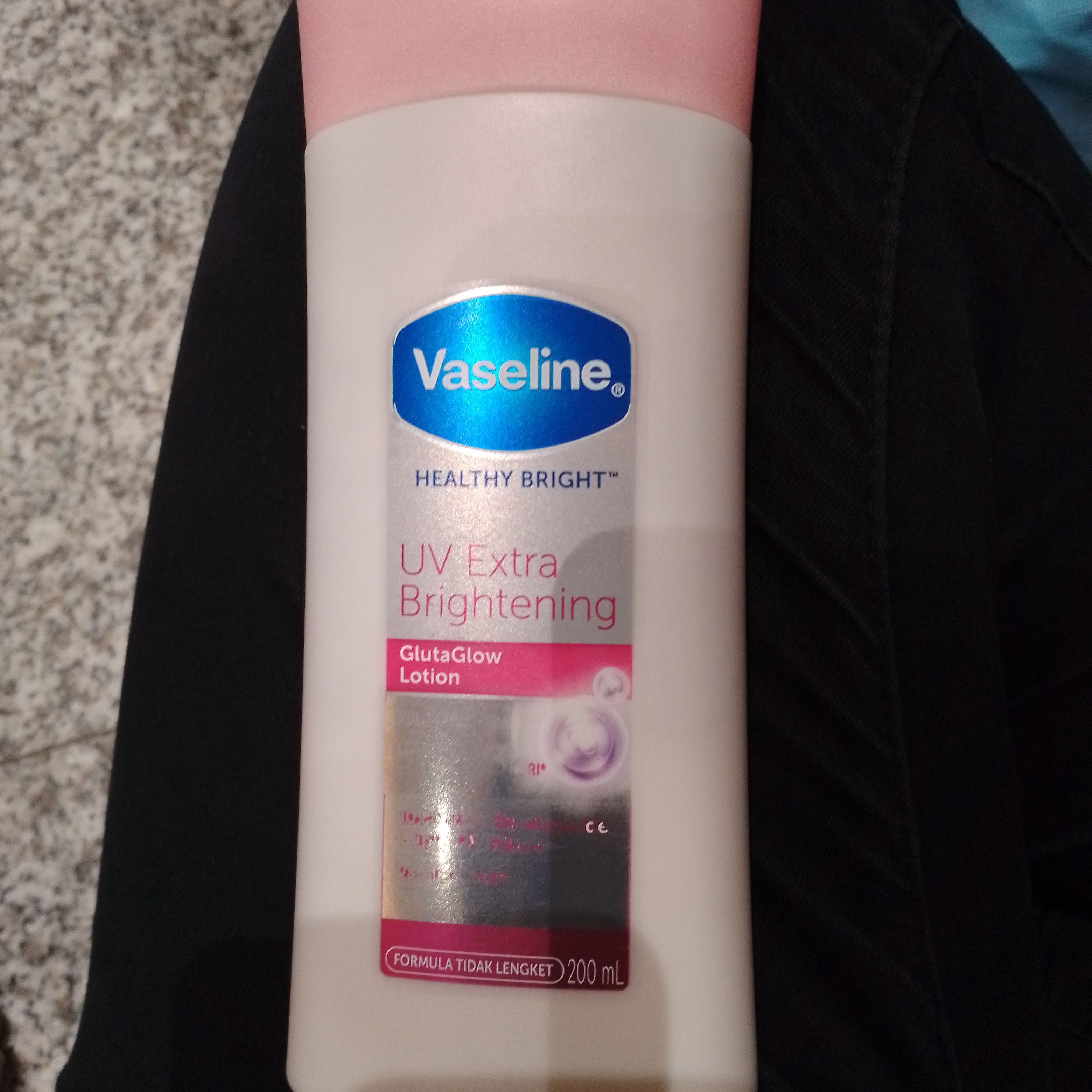 Vaseline Healthy Bright UV Extra Brightening - Beauty Review