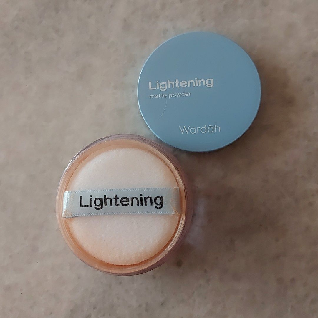 Wardah Lightening Matte Powder - Beauty Review