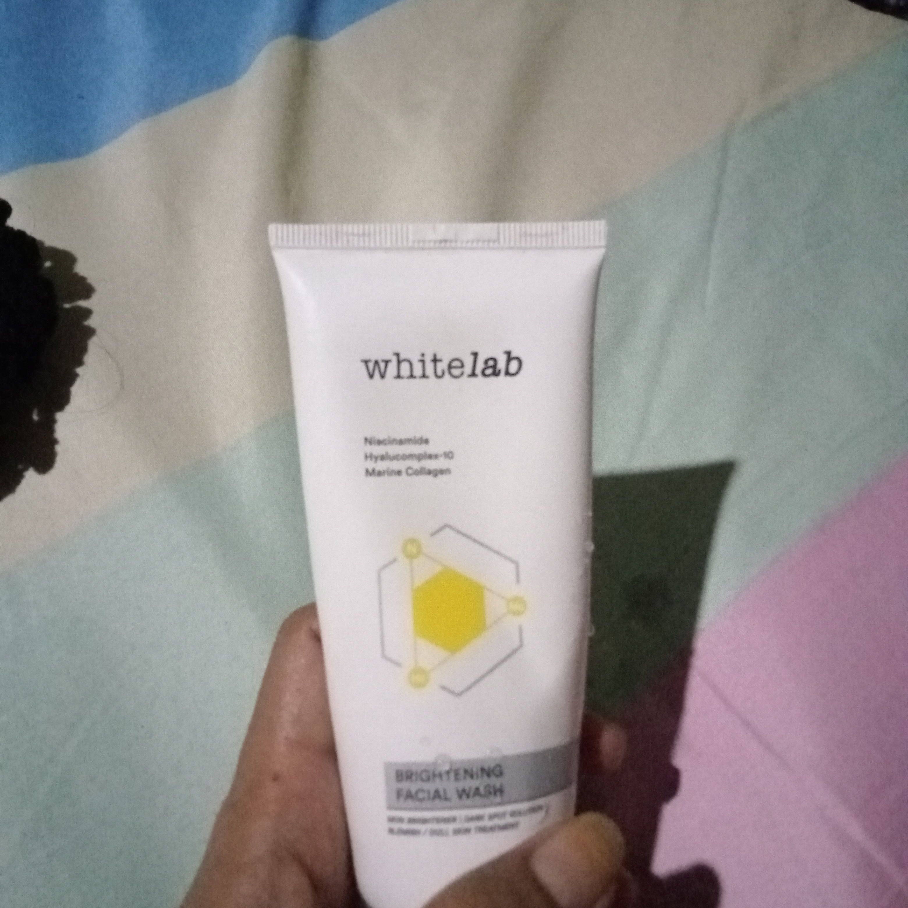 Whitelab Brightening Facial Wash - Beauty Review