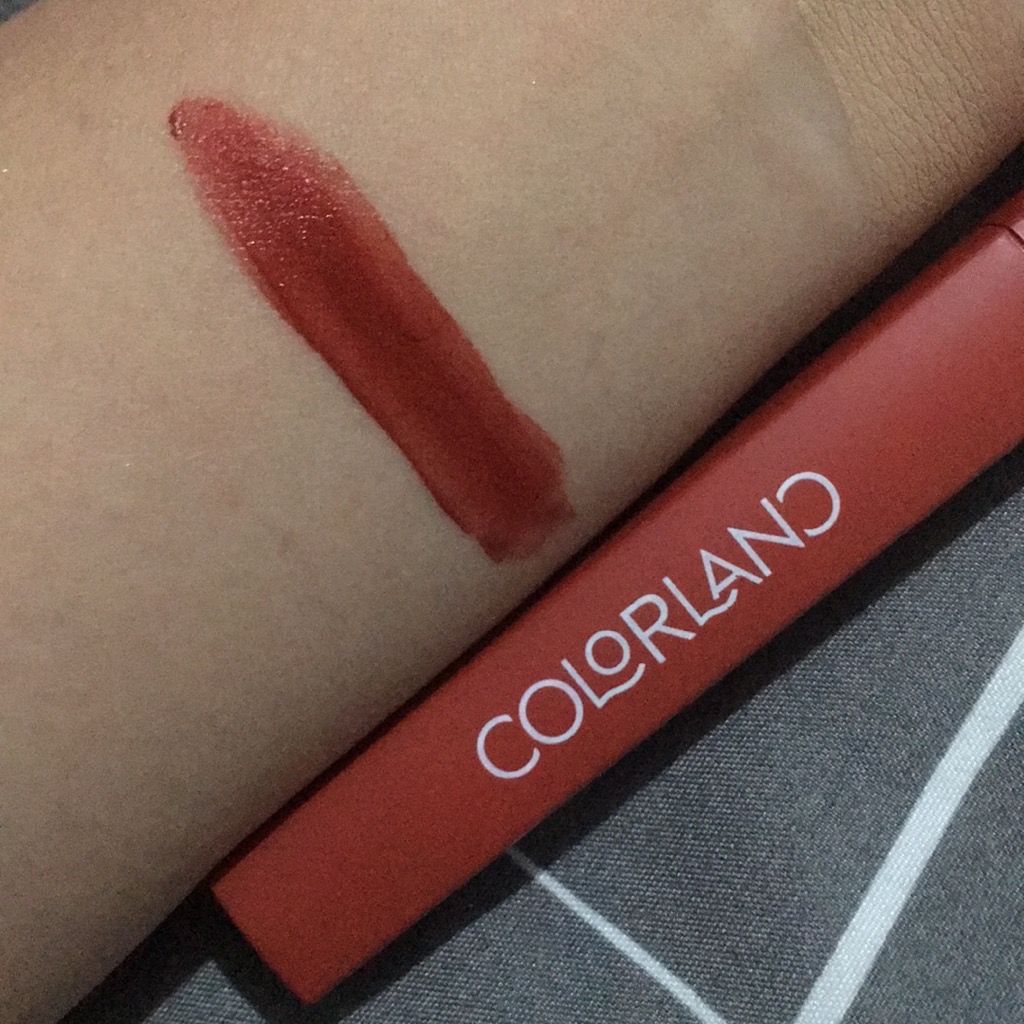 YOU Beauty Colorland Powder Matte Mousse Lip Stain - Beauty Review